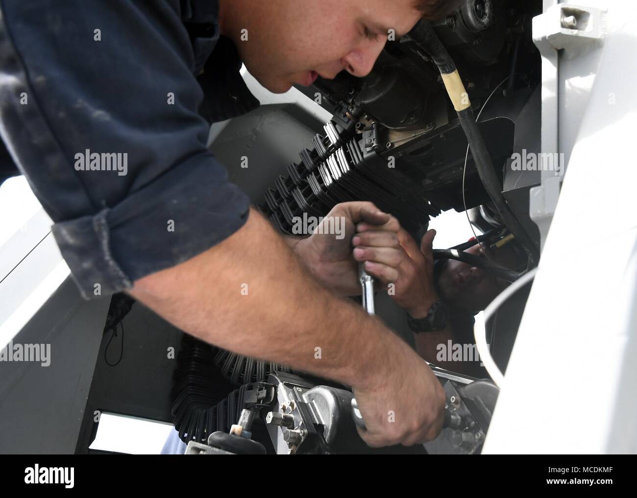 Weapons posture hi-res stock photography and images - Alamy