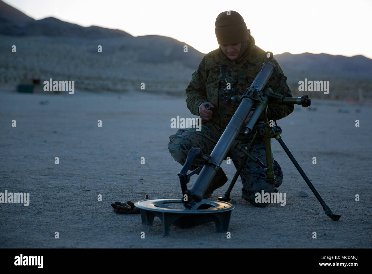 M224a1 mortar system hi-res stock photography and images - Alamy