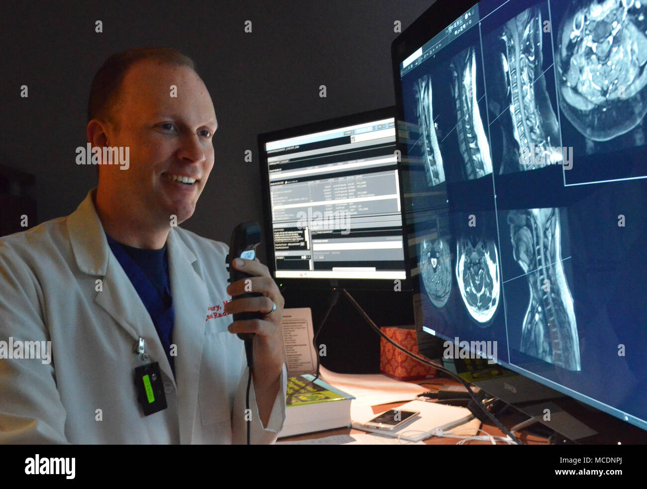 JACKSONVILLE, Fla. (February 8, 2018) Cmdr. Jason Henry, a radiologist ...