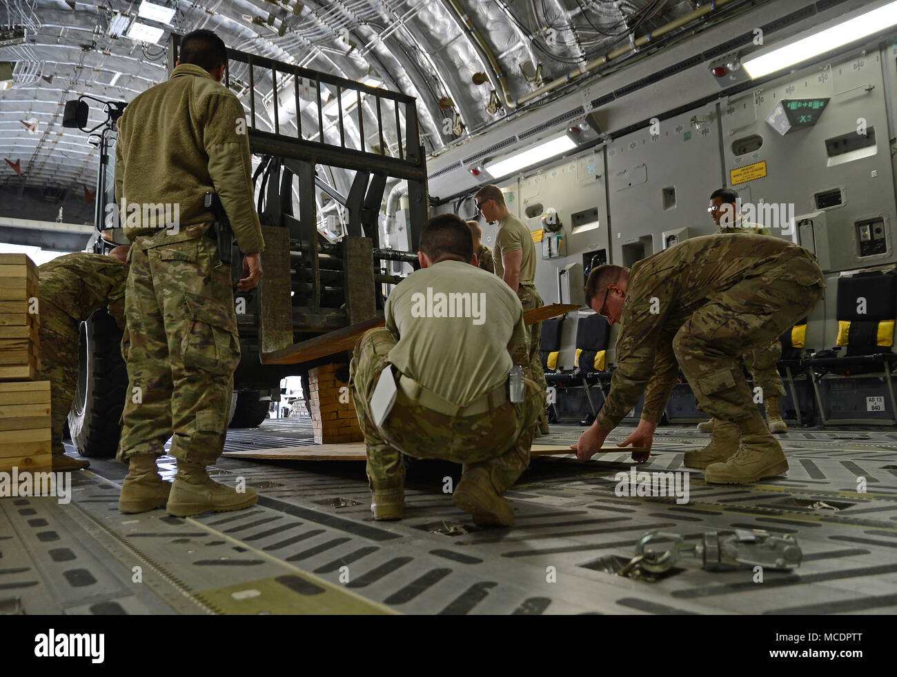 10k All Terrain Forklift High Resolution Stock Photography and Images ...