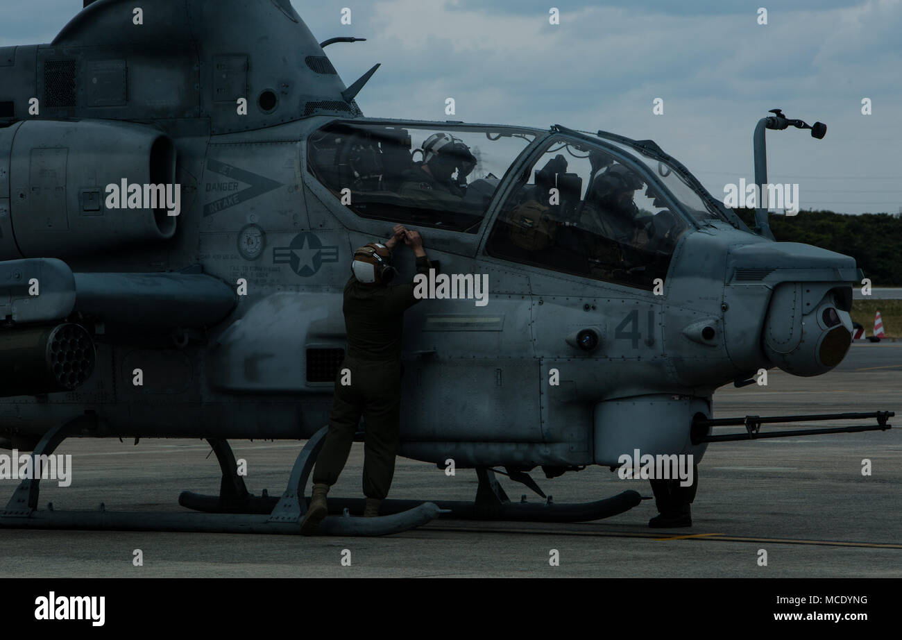 Joint protective aircrew ensemble hi-res stock photography and images ...