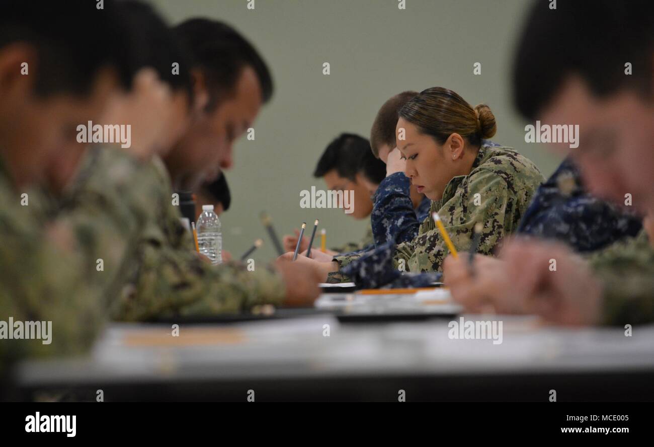 Navy operational support center nosc los angeles hi-res stock ...