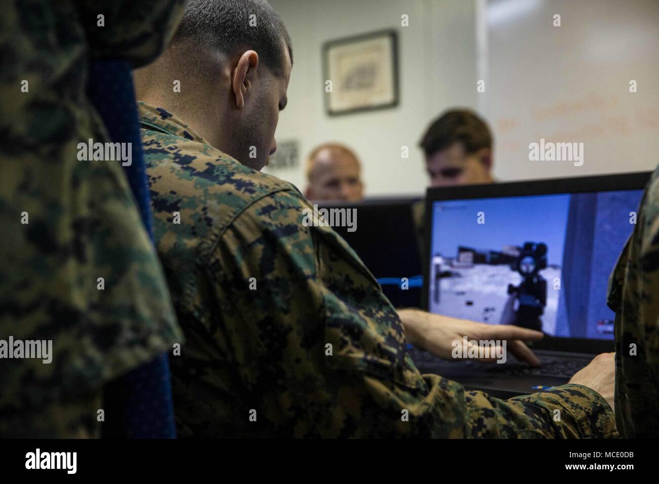 Virtual battle space 2 hi-res stock photography and images - Alamy