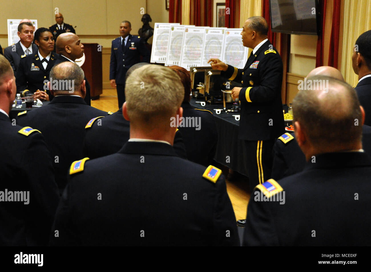 Army warrant officer cohort hi-res stock photography and images - Alamy
