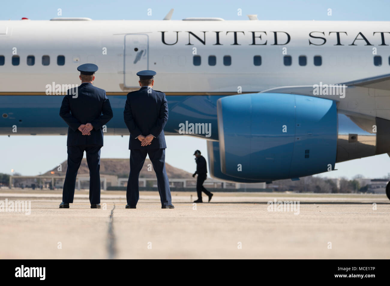 89 airlift wing hi-res stock photography and images - Alamy