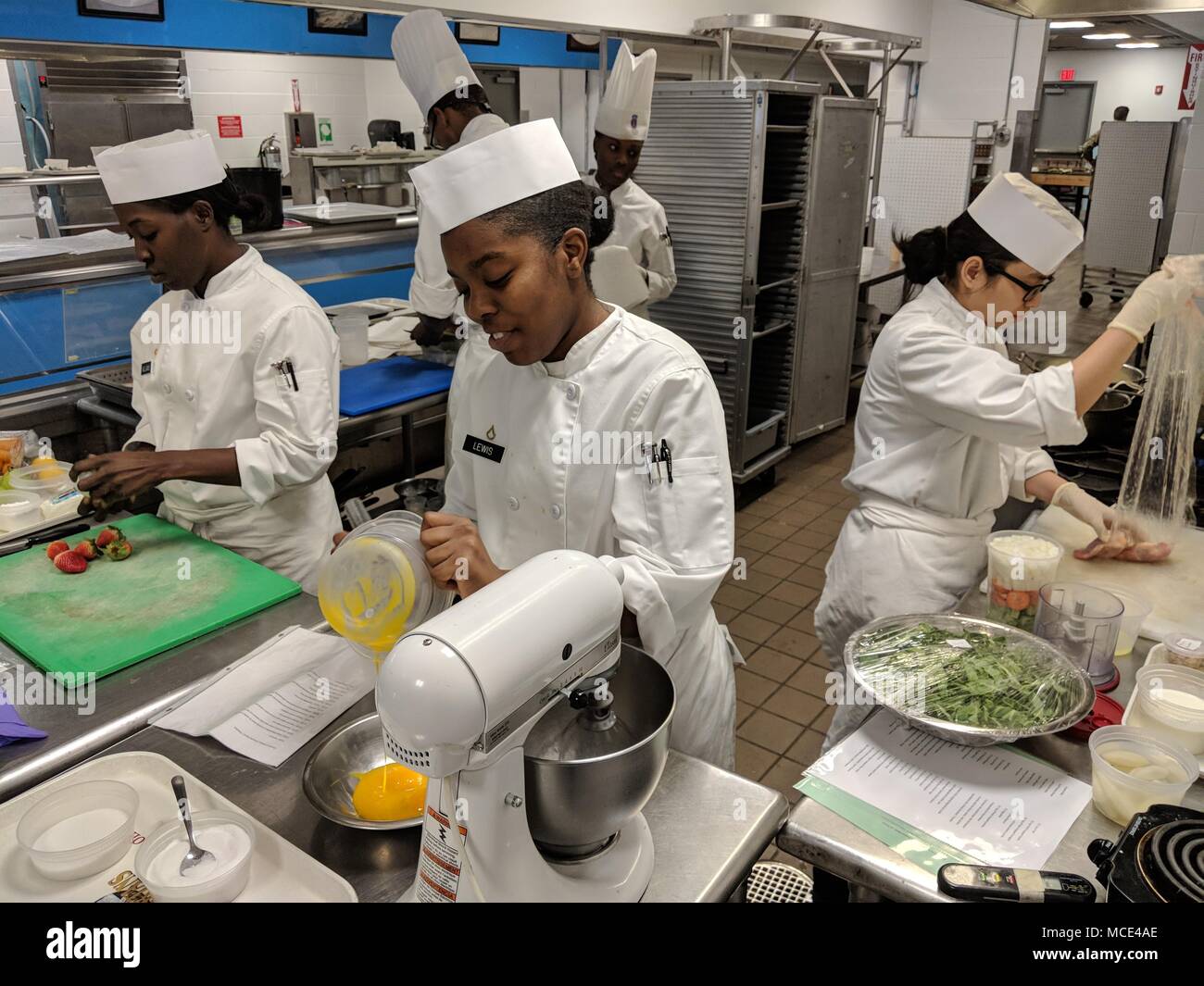 43rd joint culinary training exercise hi-res stock photography and ...