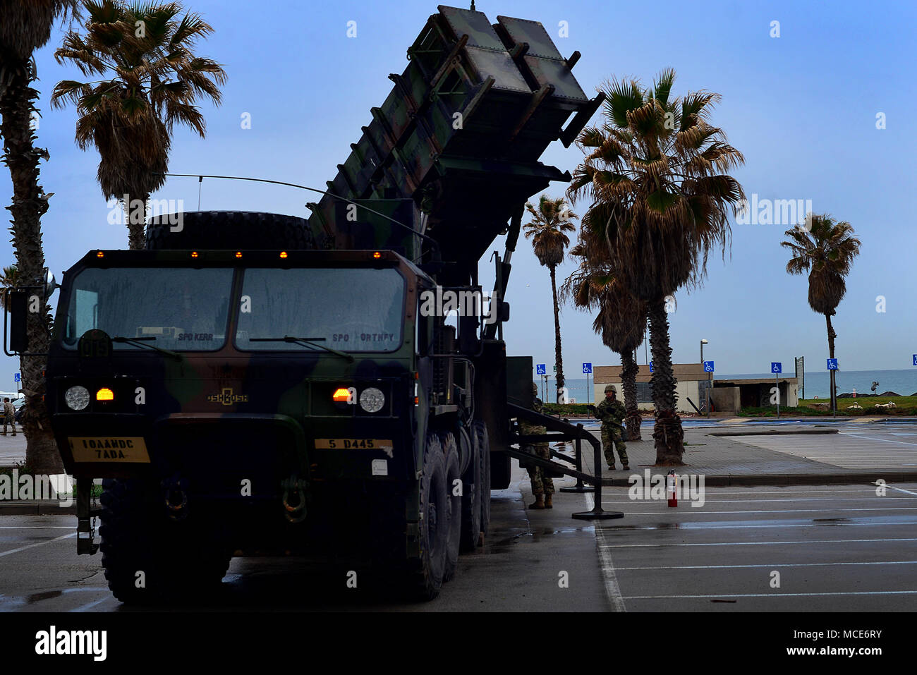 U.S. Army soldiers from the 5th Battalion, 7th Air Defense Artillery ...