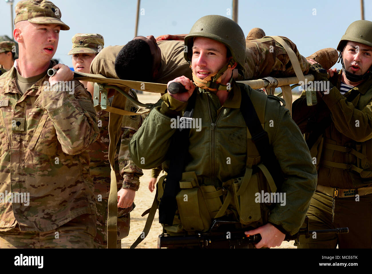Idf base exercise hi-res stock photography and images - Alamy