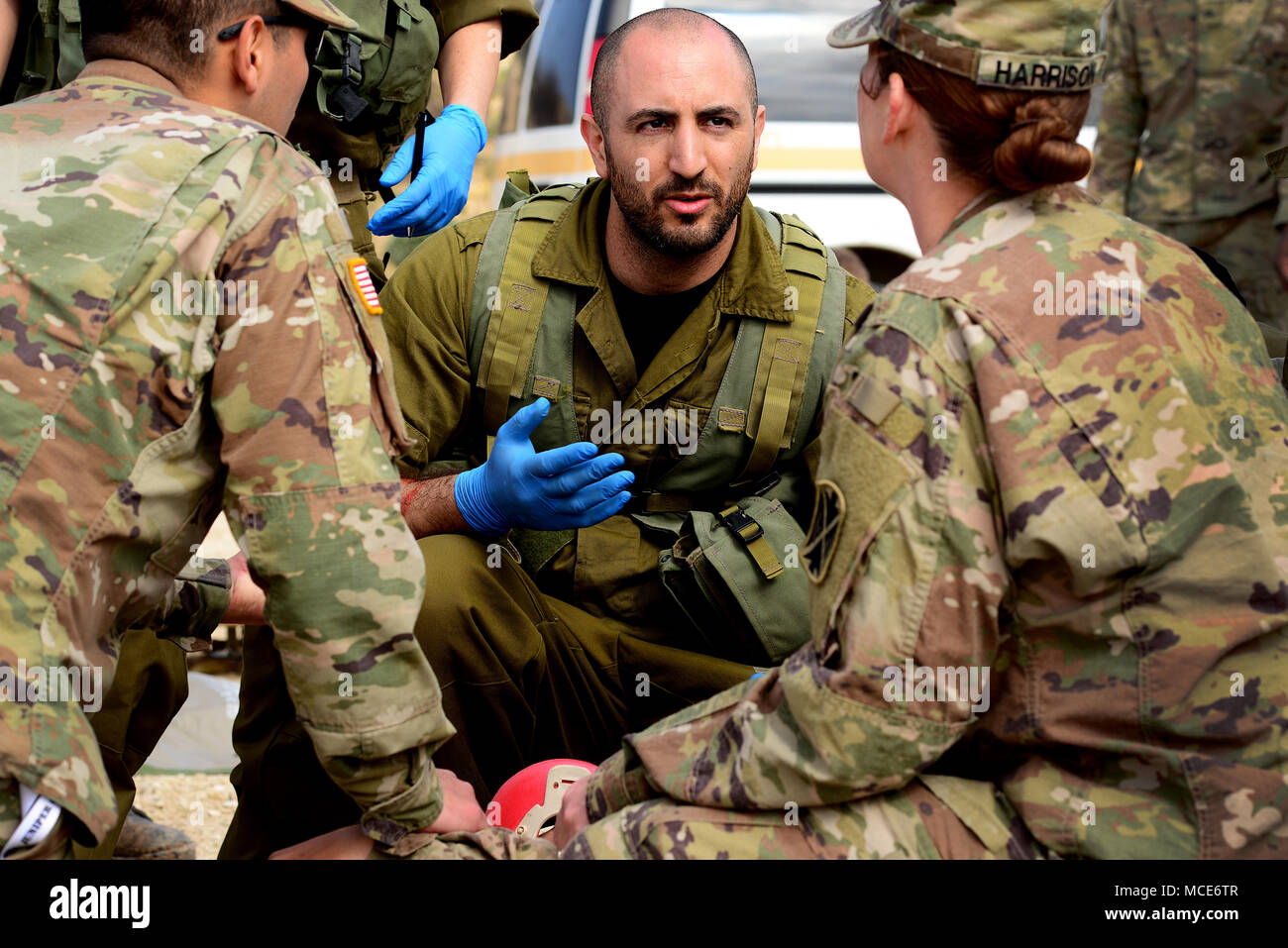 Idf base exercise hi-res stock photography and images - Alamy