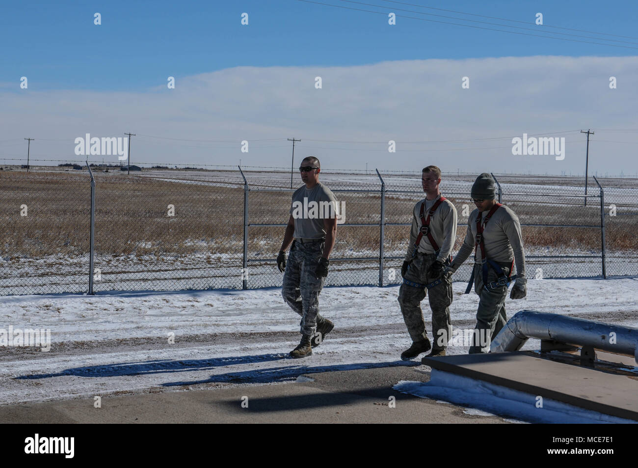 Missile maintenance team hi-res stock photography and images - Alamy