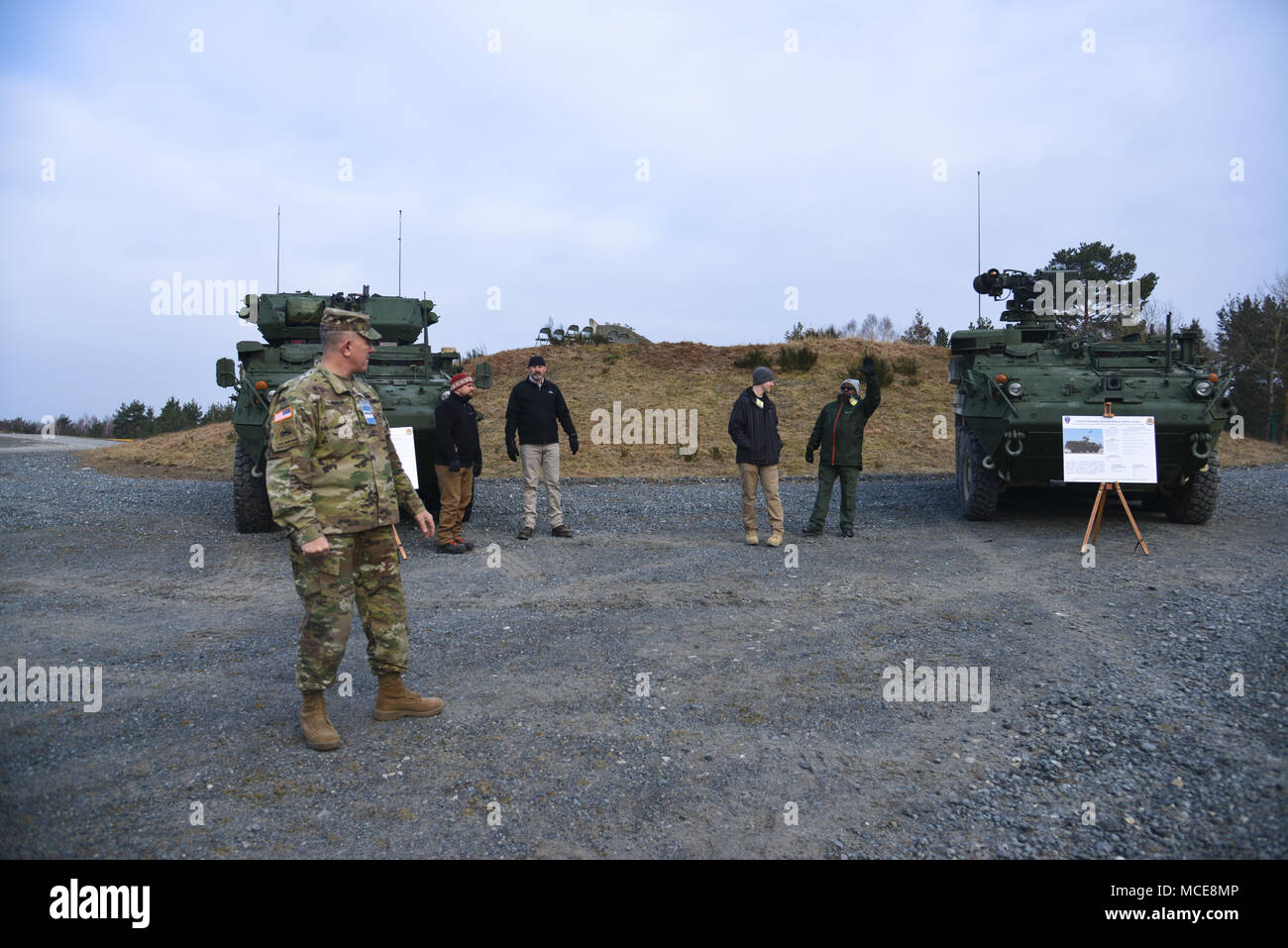 U.S. Soldiers with 4th Squadron, 2nd Cavalry Regiment (2CR) set up a ...