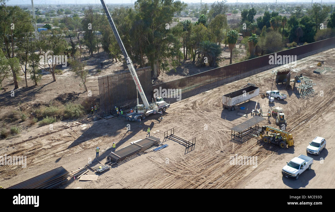 U S Customs Border Patrol Office Stock Photos & U S Customs Border ...