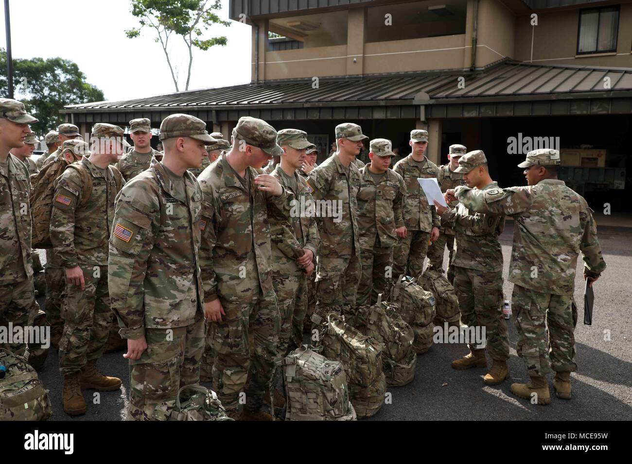 Soldiers from 1st Battalion, 21st Infantry Regiment, 2nd Infantry ...