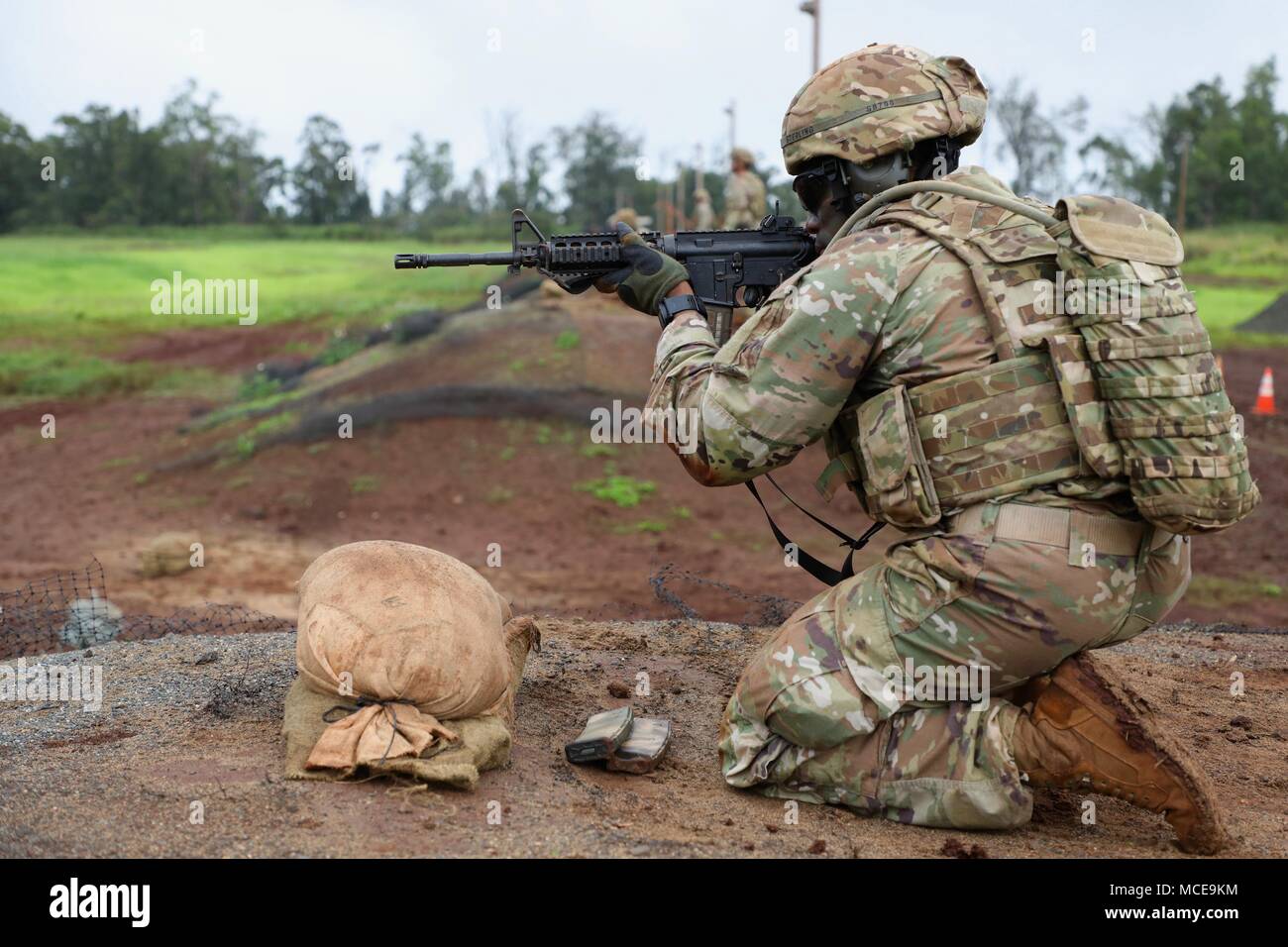 SCHOFIELD BARRACKS, Hawaii – Soldiers from the 25th Infantry Division ...