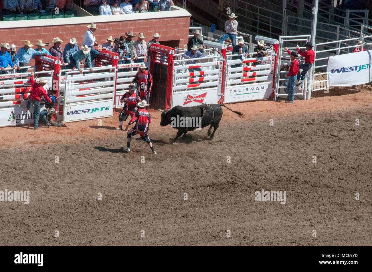 Rodeo clowns hi-res stock photography and images - Alamy