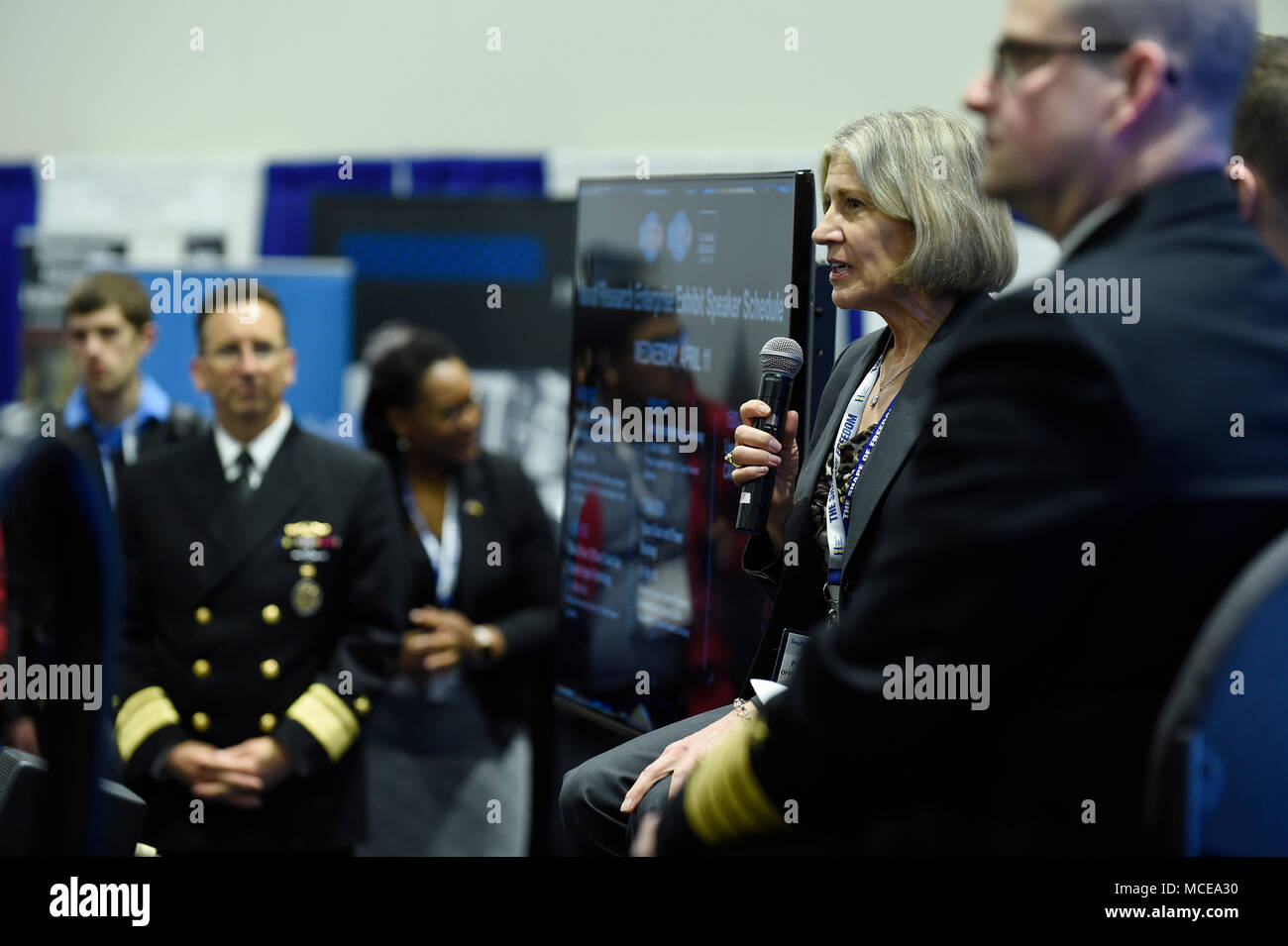 Onr global hi-res stock photography and images - Alamy