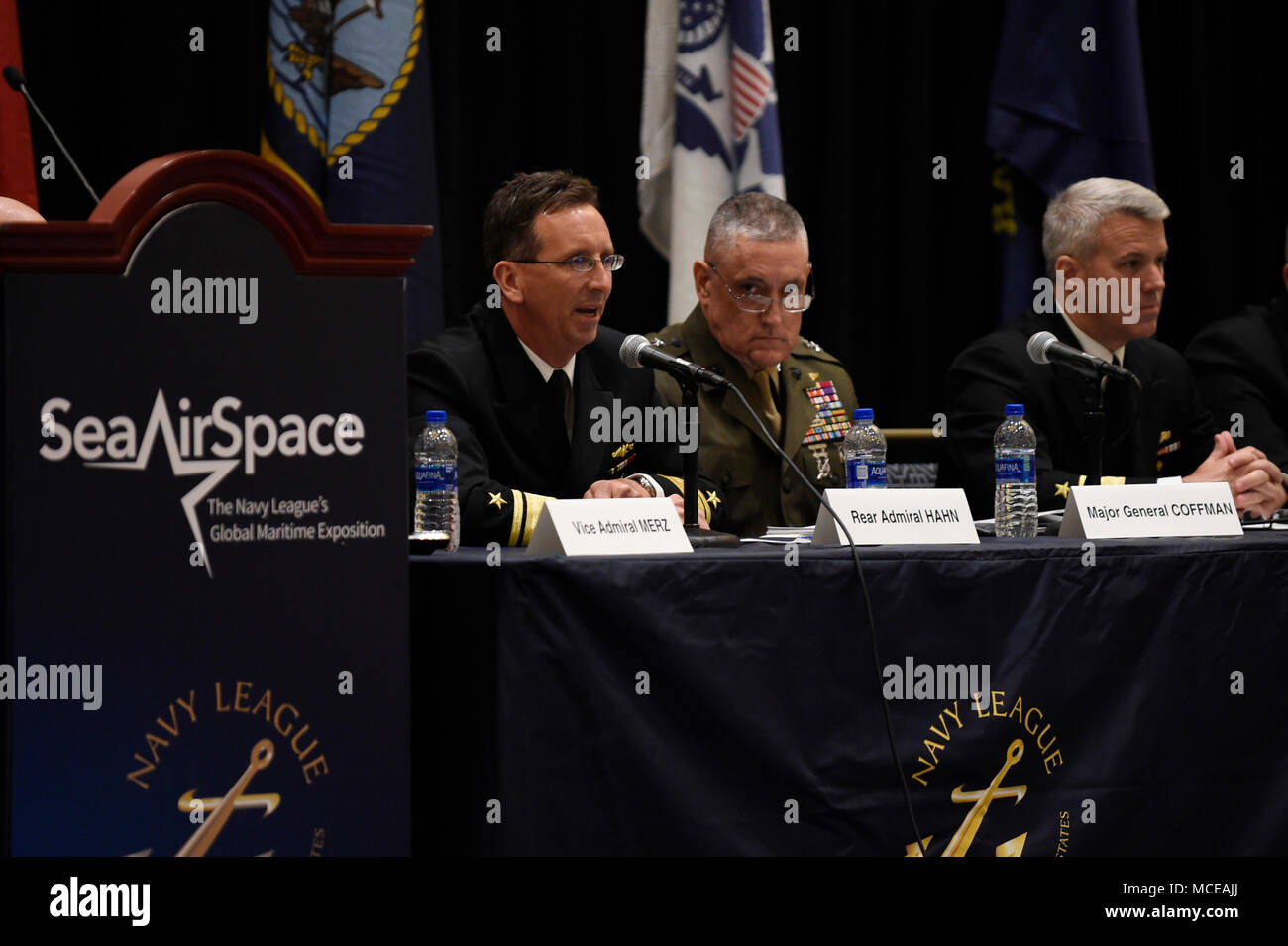 Innovations in space technology hi-res stock photography and images - Alamy