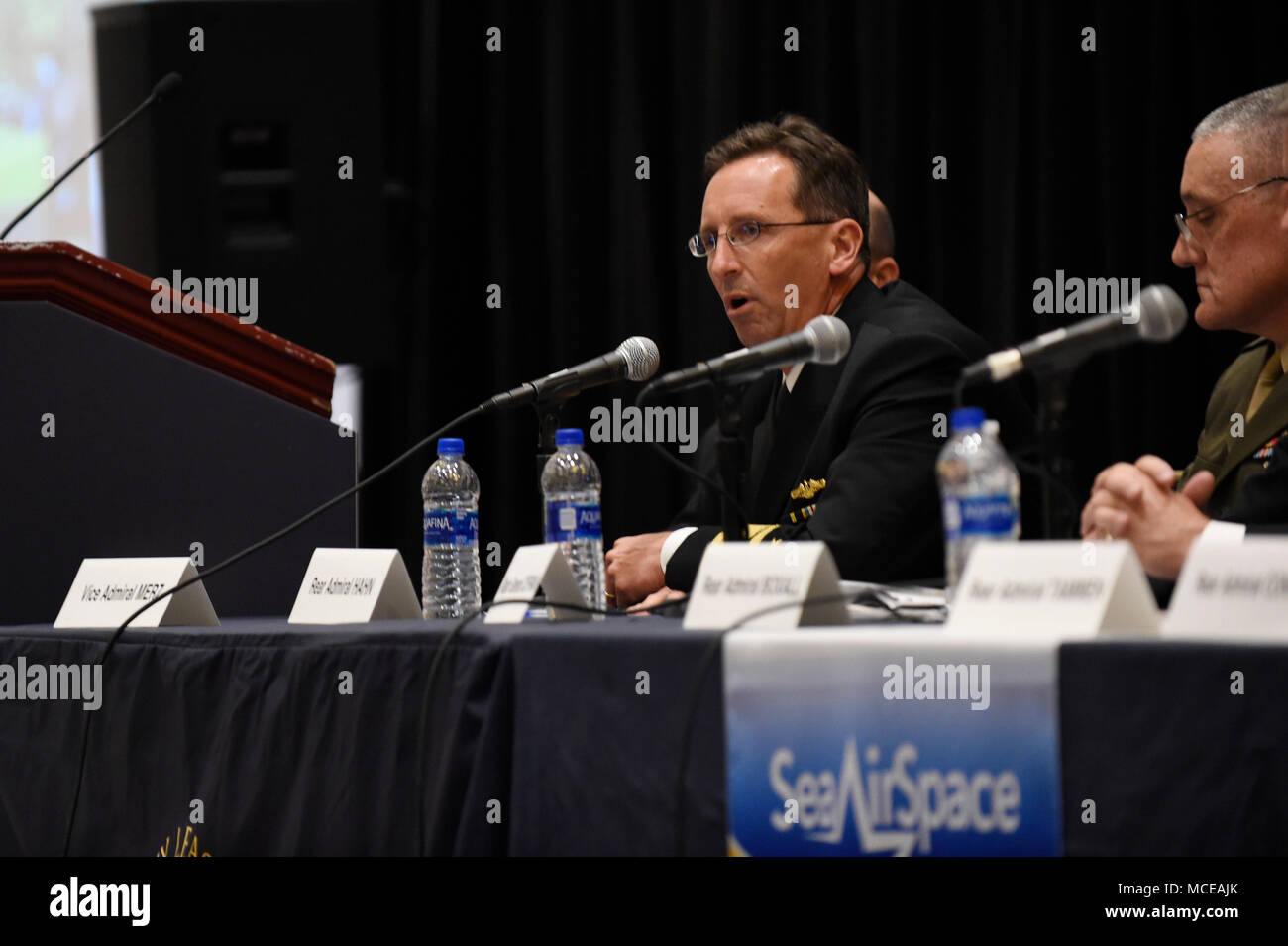 Innovations in space technology hi-res stock photography and images - Alamy