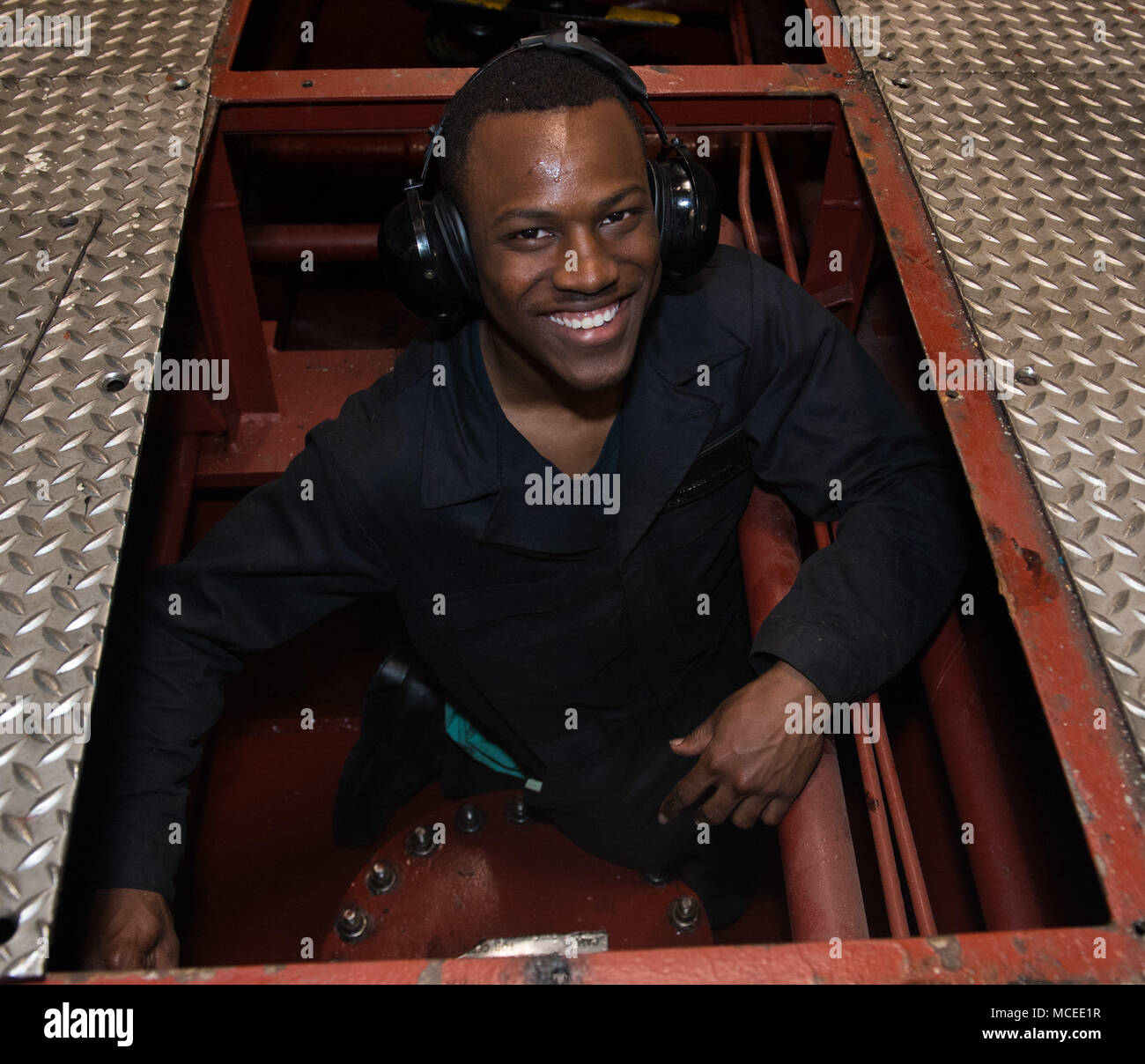 180409-N-HD110-0022 PACIFIC OCEAN (April 9, 2018) Engineman Fireman ...