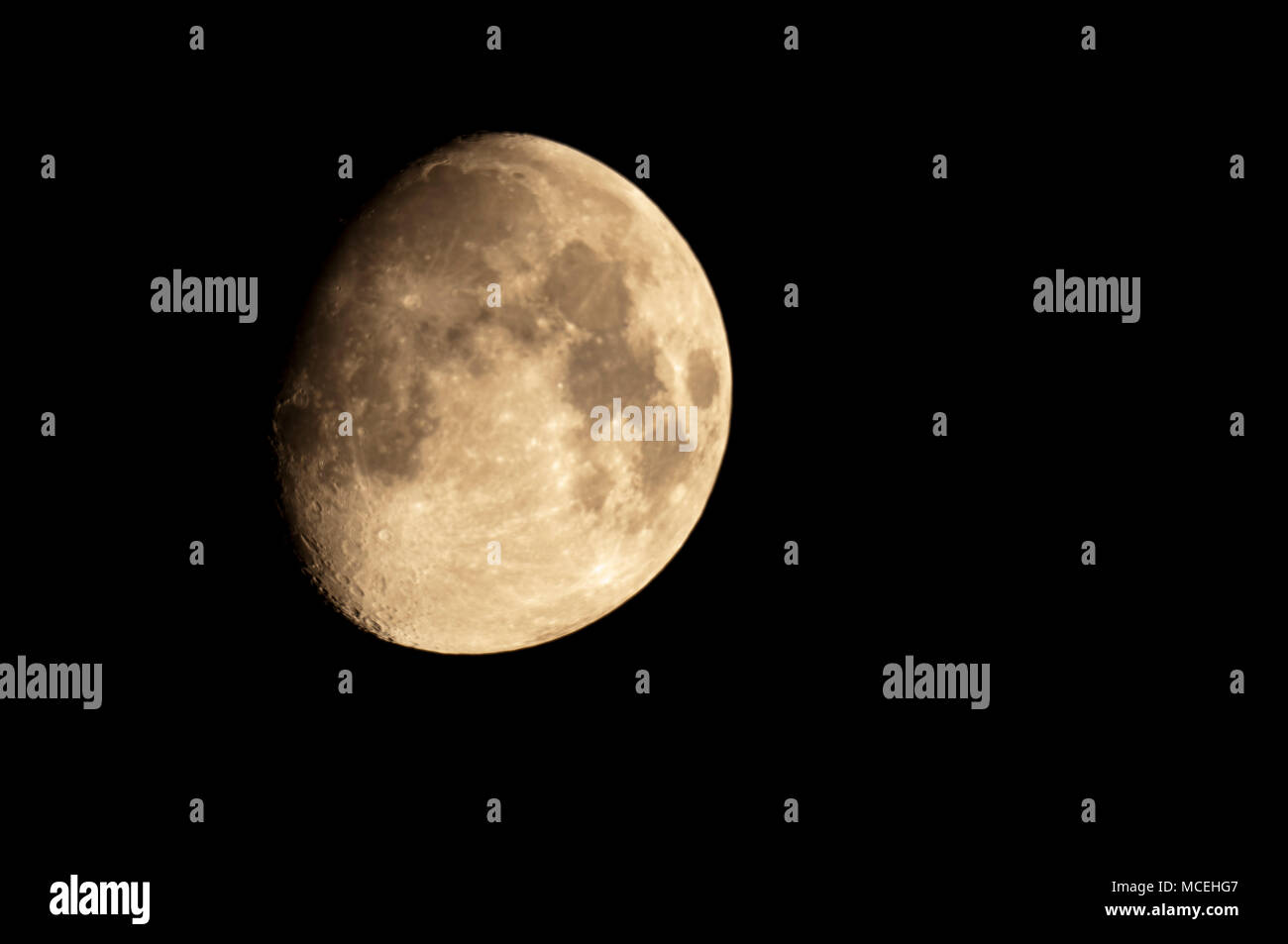 Moon crescent wallpaper hi-res stock photography and images - Alamy