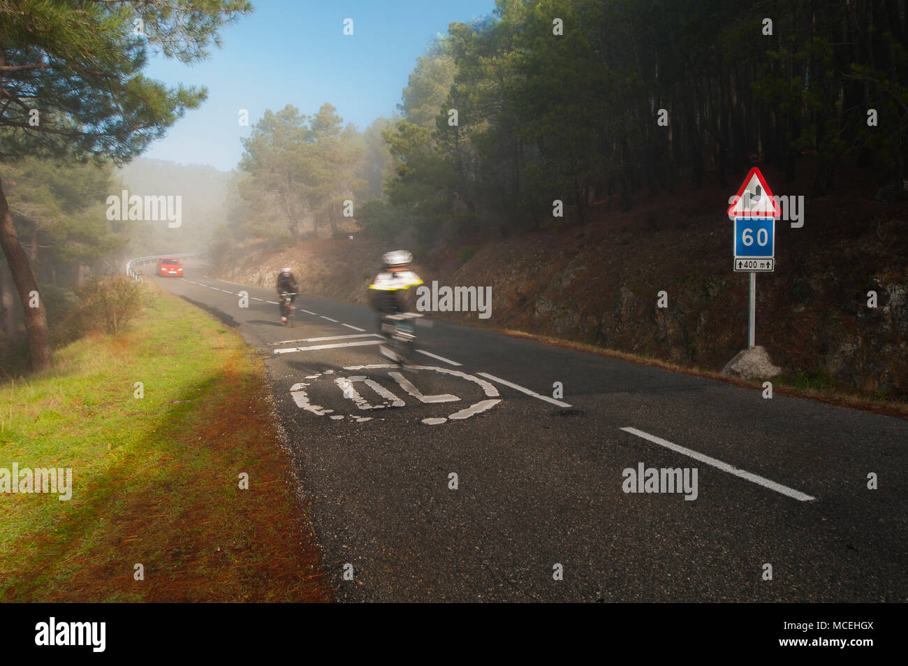 Poor signals hi-res stock photography and images - Alamy