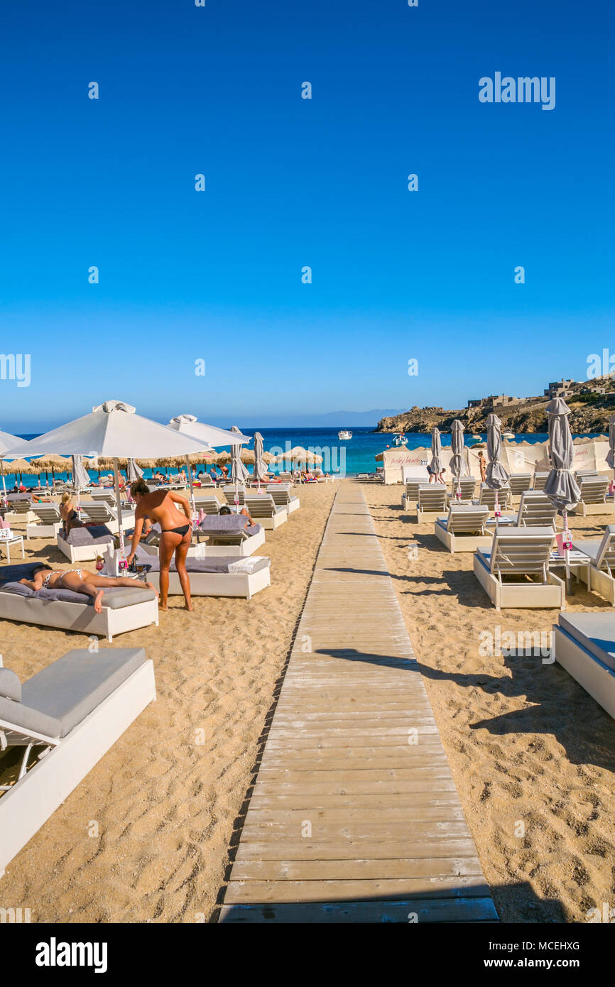Super Paradise Beach. Mykonos Island. Ciclades Islands. Greece Stock ...