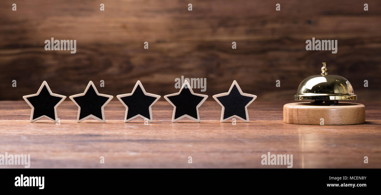 Five star hotel reception hi-res stock photography and images - Alamy