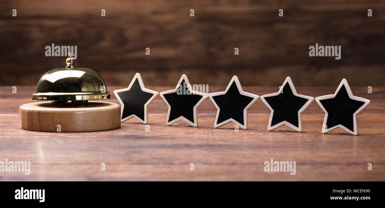 Five star hotel reception hi-res stock photography and images - Alamy