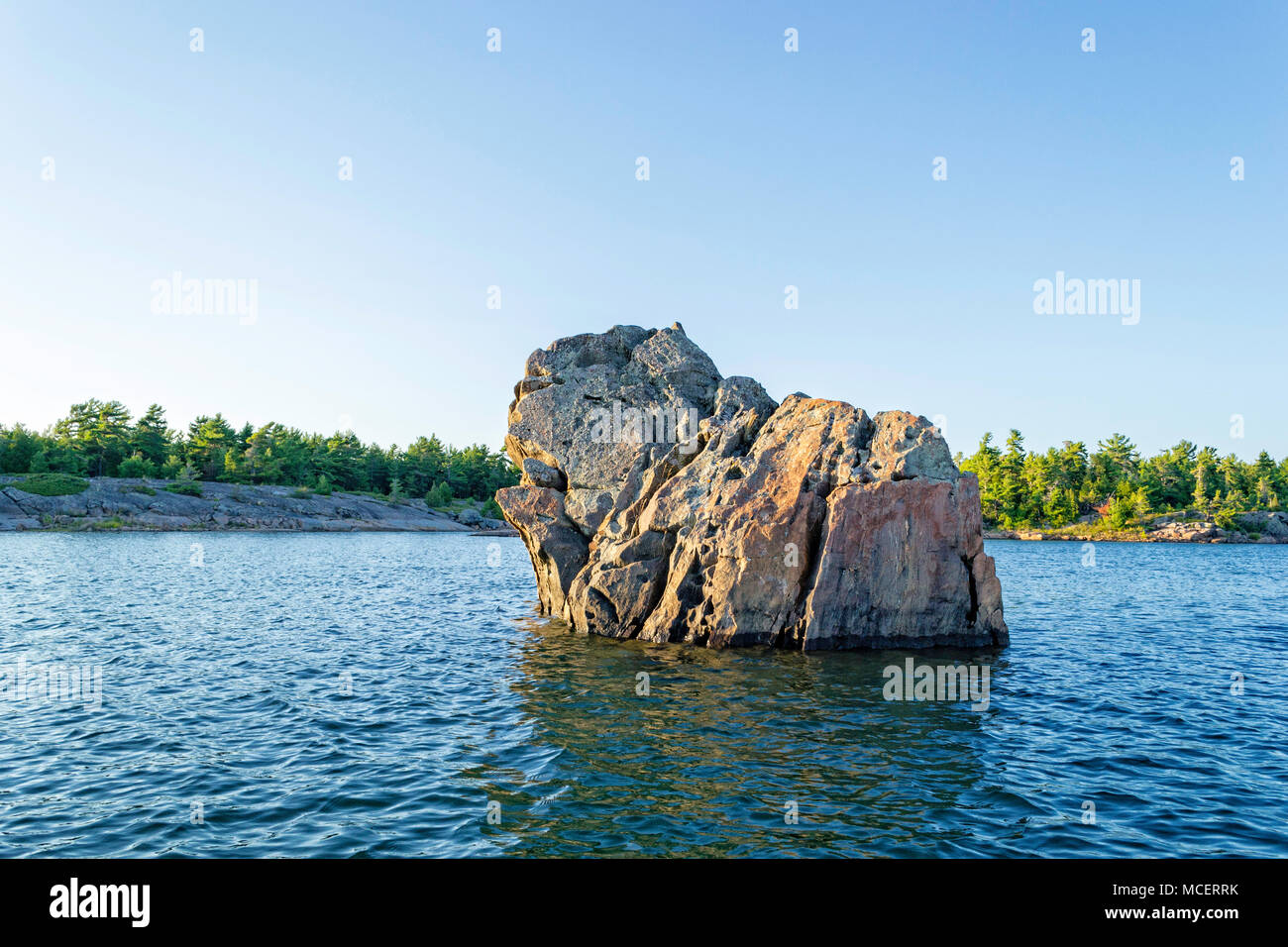 Middle bay light hi-res stock photography and images - Alamy