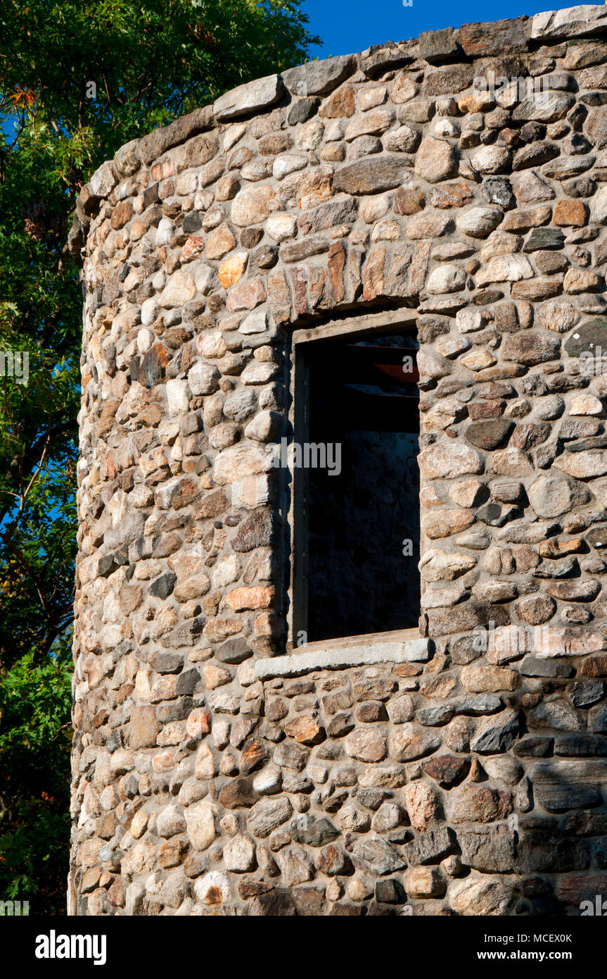 Cunningham Tower along Mattatuck Trail, Mohawk State Forest ...