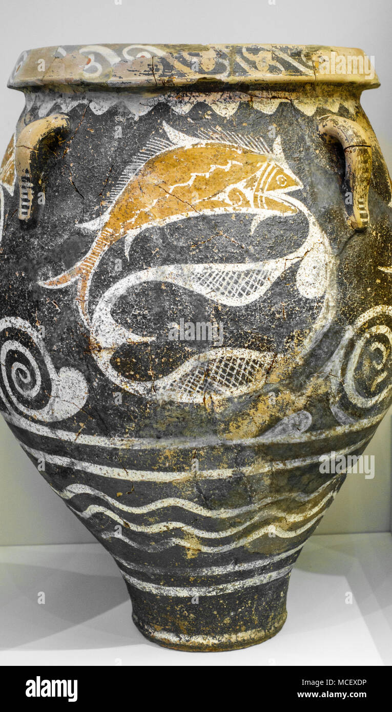 Fish wall design hi-res stock photography and images - Alamy