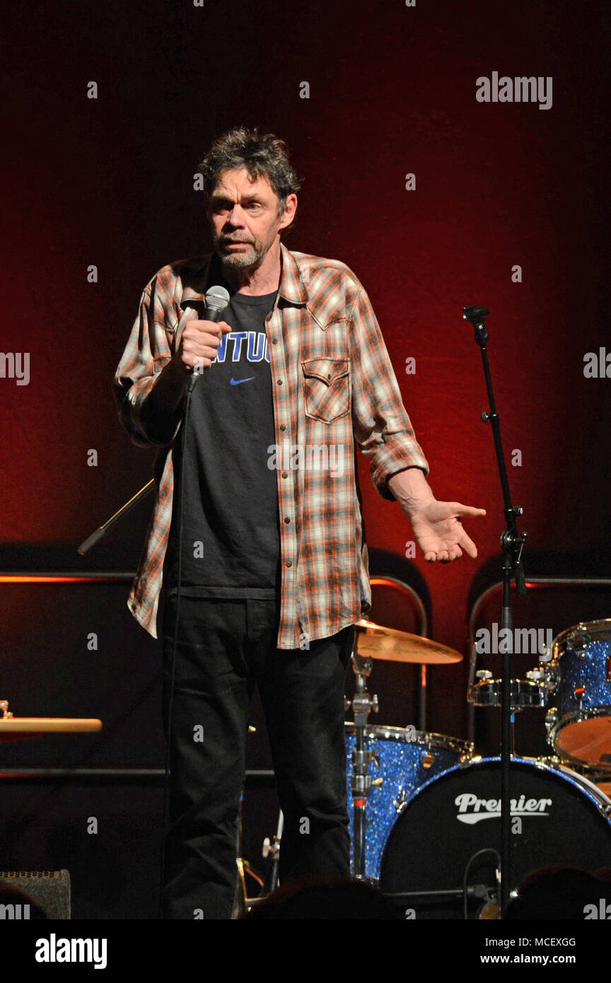 Comedian Rich Hall performing at the Clickimin Centre in Shetland Stock ...