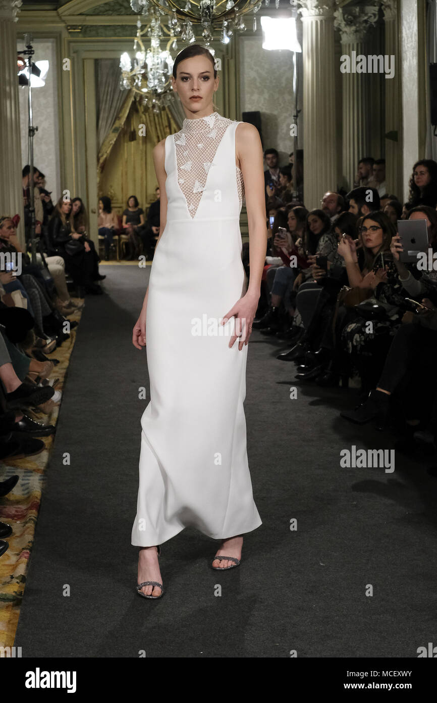 Madrid Fashion Week Atelier Couture - Alicia Rueda - Catwalk Featuring ...