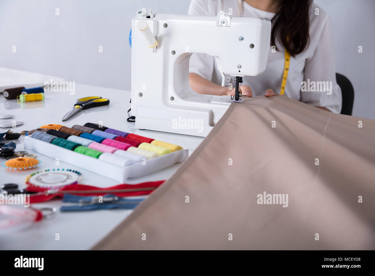 Fashion designer sewing fabric hi-res stock photography and images - Alamy