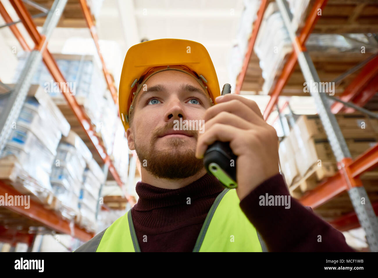 Storage warehouse worker hi-res stock photography and images - Alamy