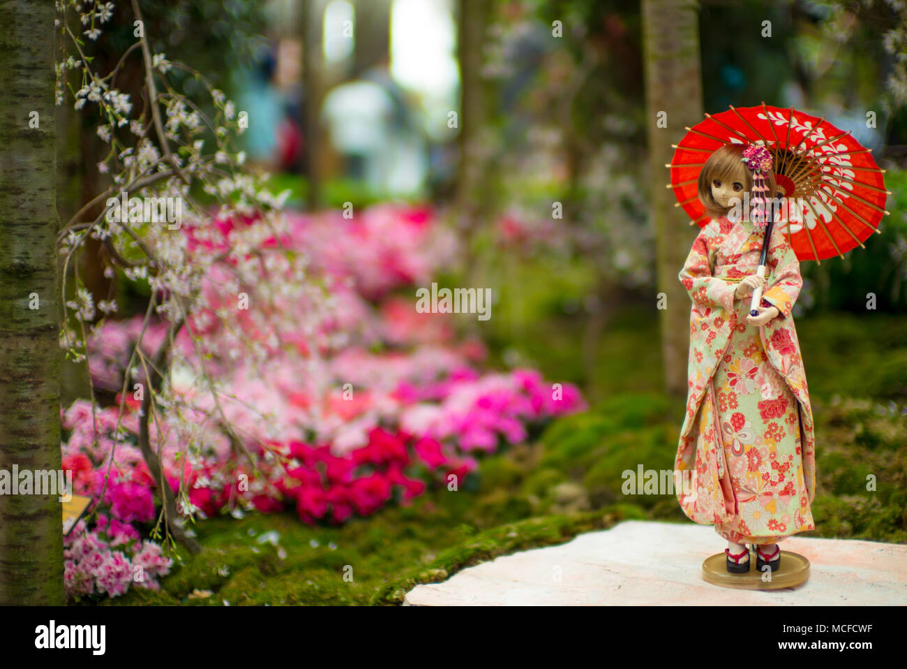 Kimono mini dress hi-res stock photography and images - Alamy