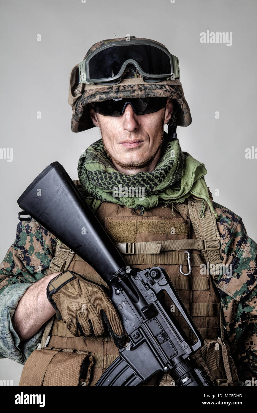 US Marine Soldier Stock Photo - Alamy