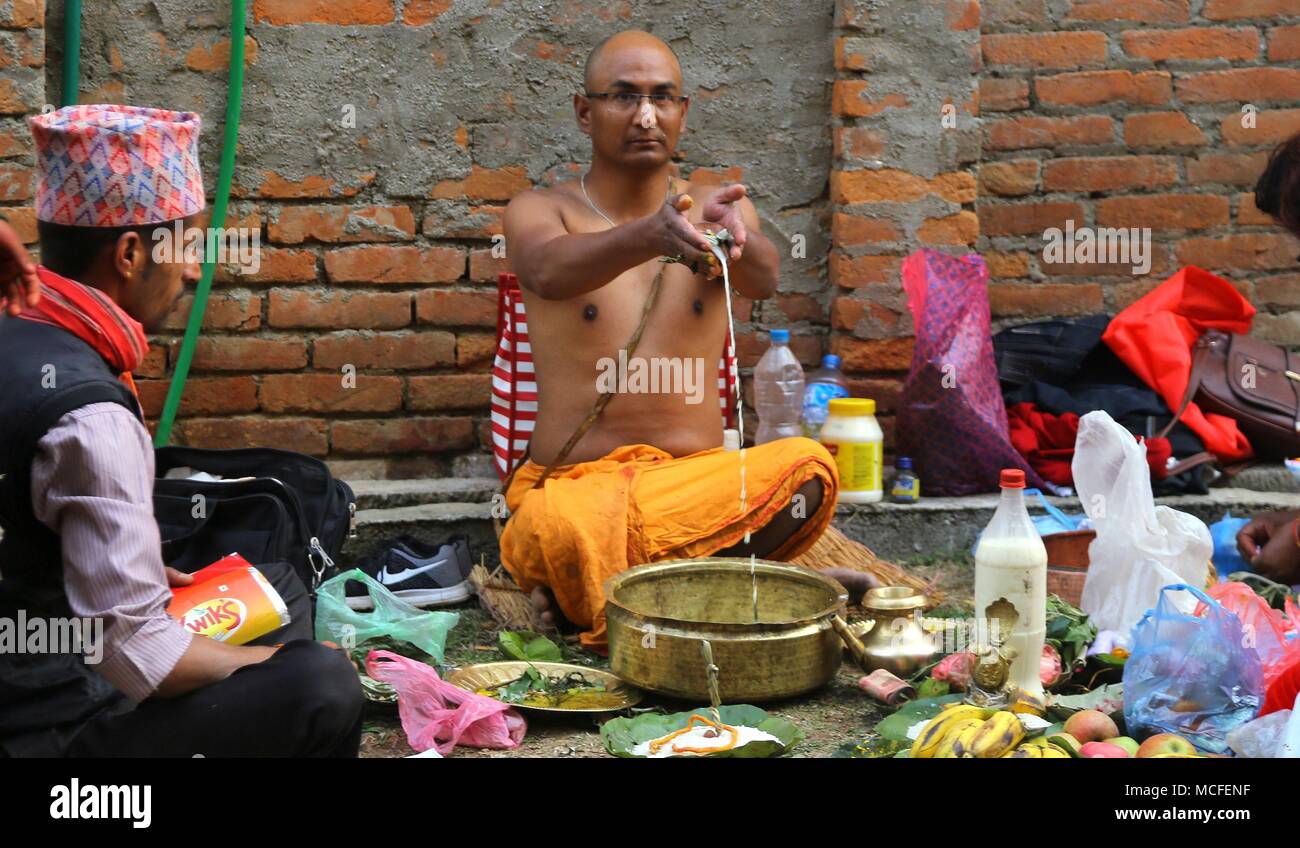 Matatirtha hi-res stock photography and images - Alamy