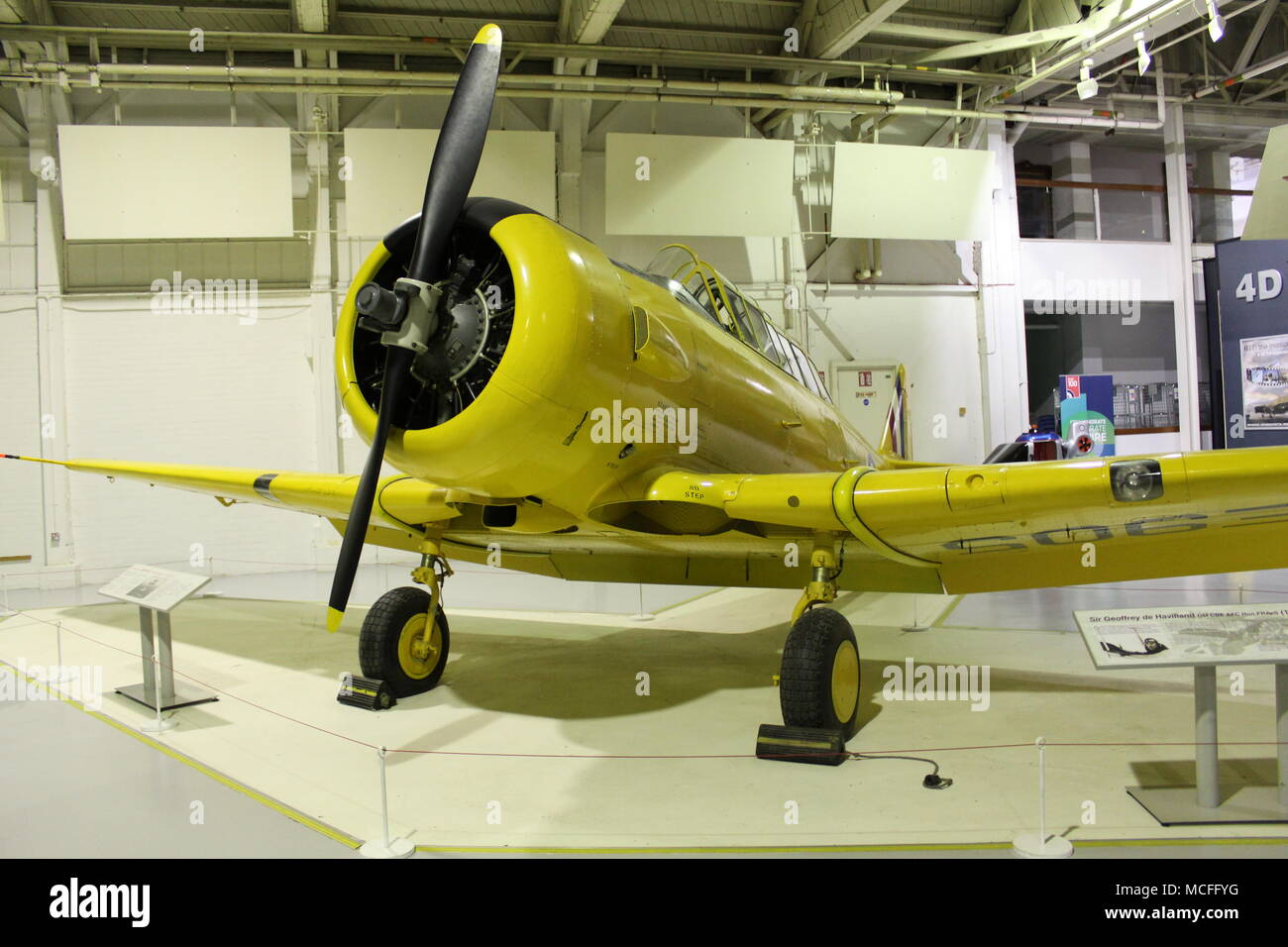 Harvard trainer hi-res stock photography and images - Alamy