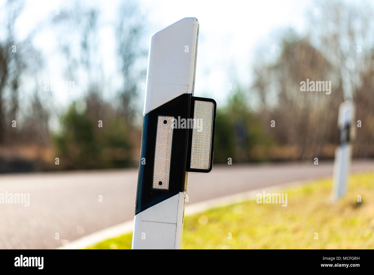 Street light reflector hi-res stock photography and images - Alamy