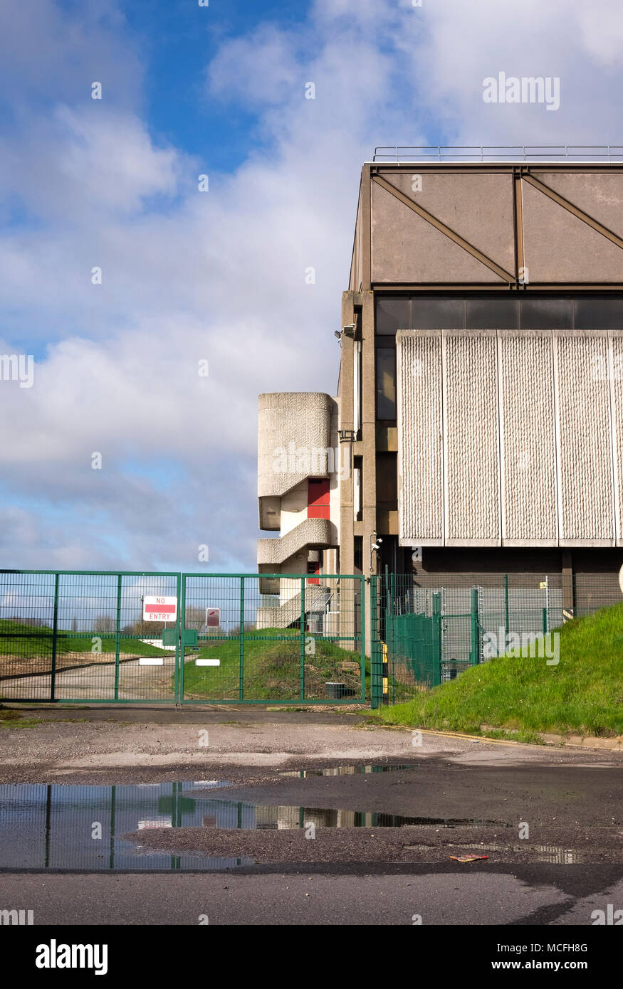 Imperial tobacco factory hi-res stock photography and images - Alamy