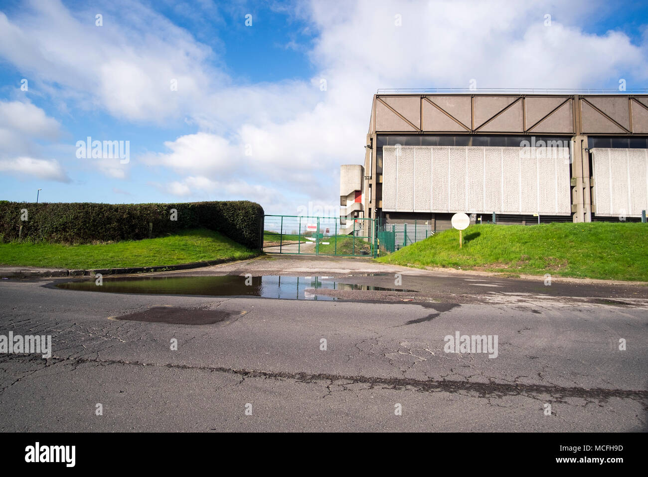 John player factory hi-res stock photography and images - Alamy