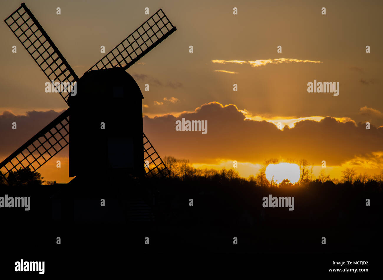 English sunset hi-res stock photography and images - Alamy