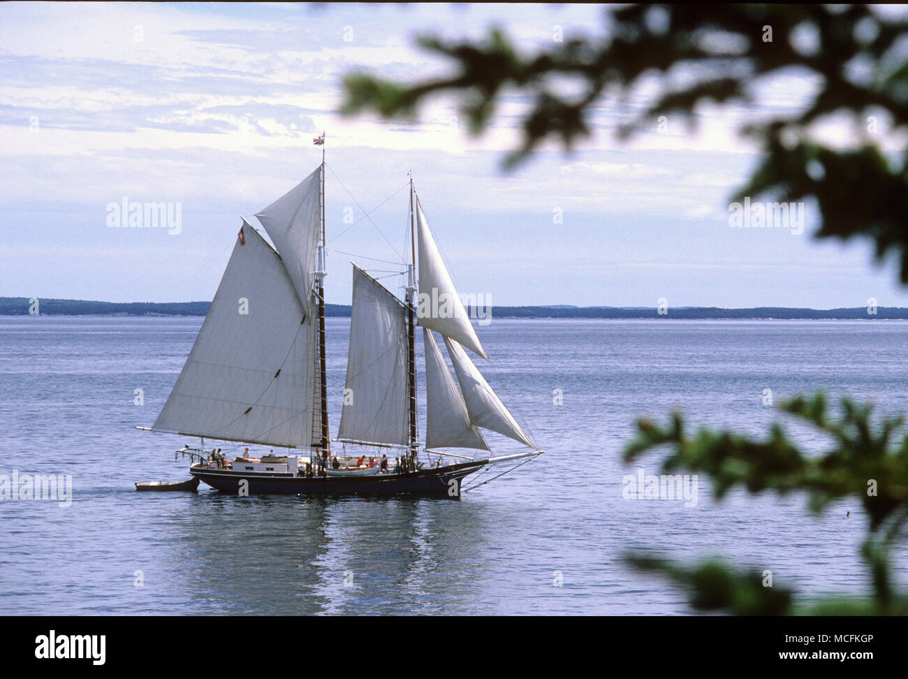 A Maine Windjammer sails along the coast of Penobscot Bay Stock Photo ...