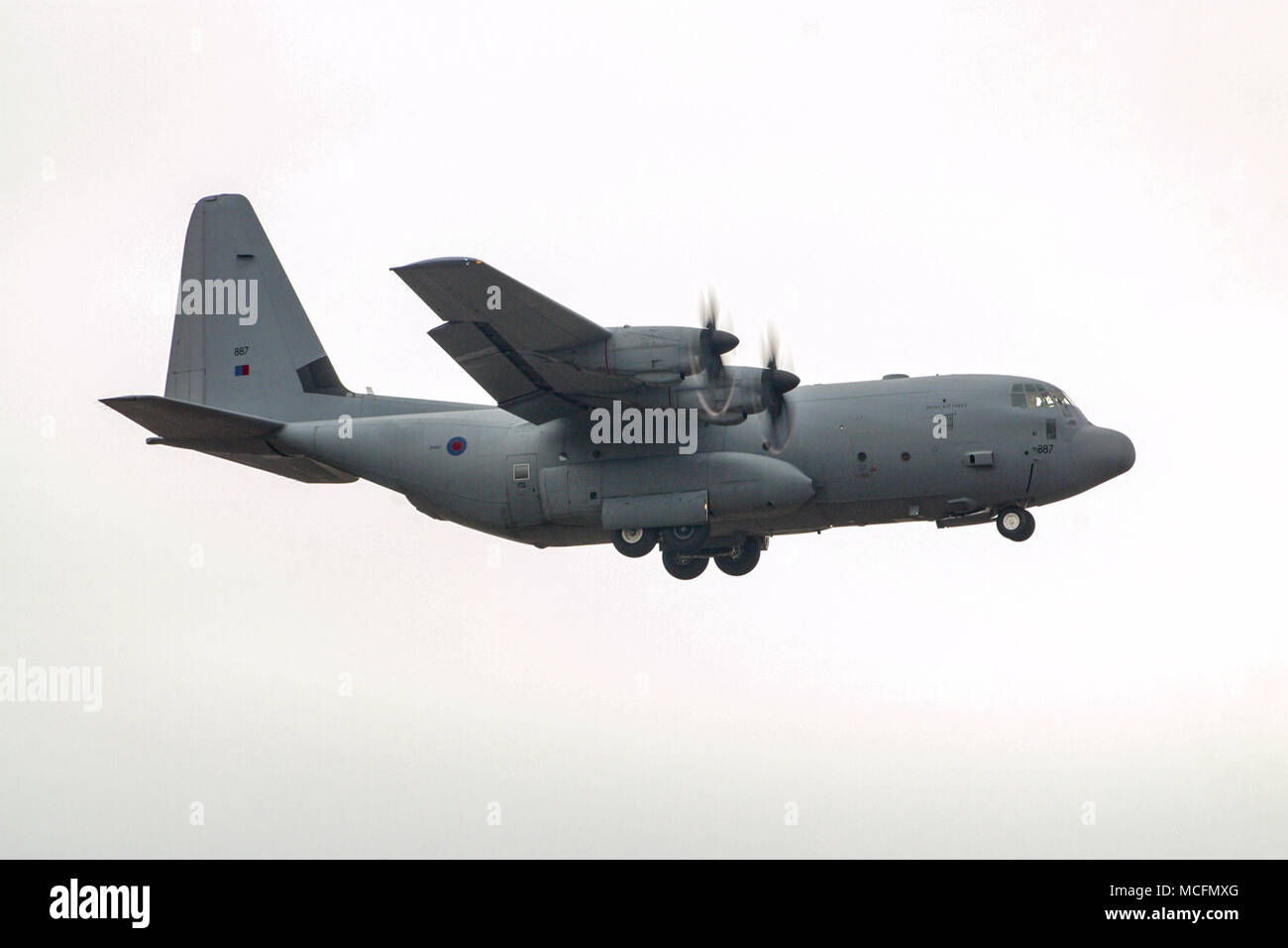 Lockheed c 130j hercules hi-res stock photography and images - Alamy