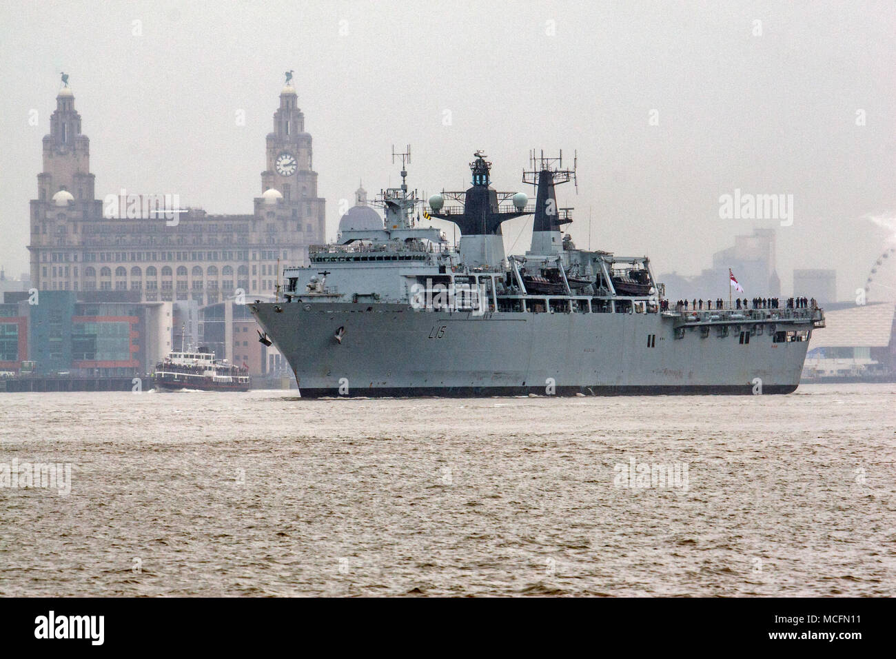 Landing ship dock hms hi-res stock photography and images - Alamy