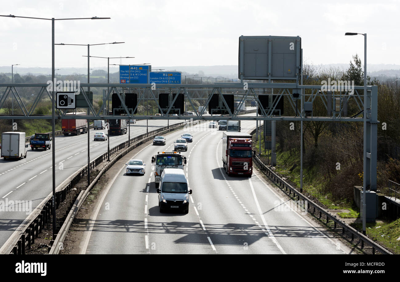 M6 motorway flyover hi-res stock photography and images - Alamy