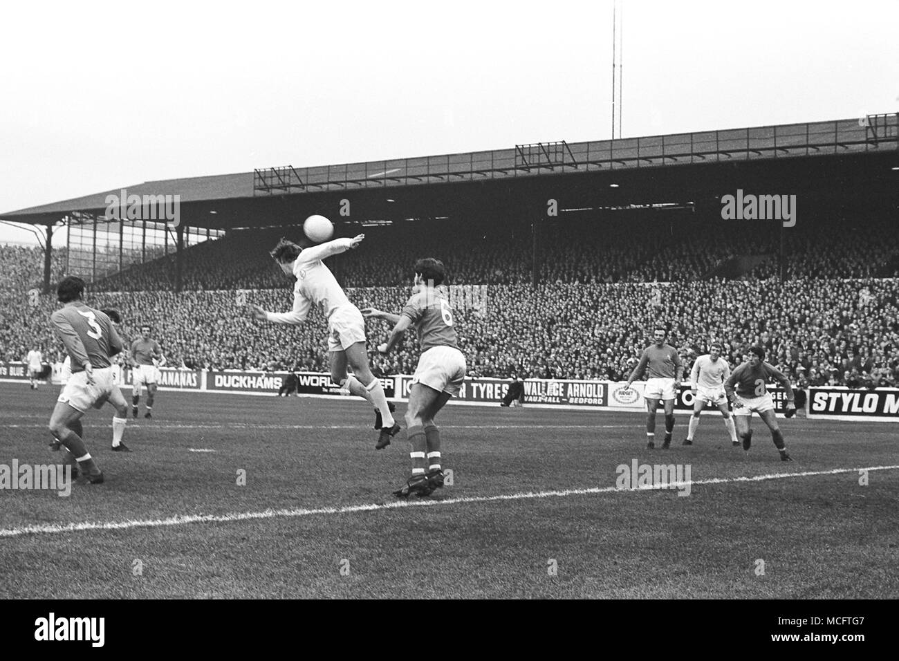 Blackpool v leeds united hi-res stock photography and images - Alamy