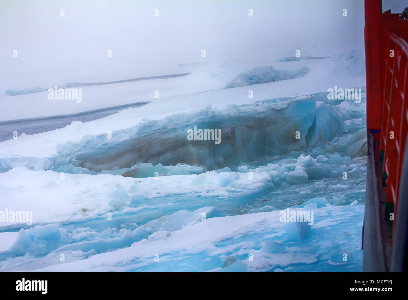 North pole expedition ice breaker ice breaker hi-res stock photography ...