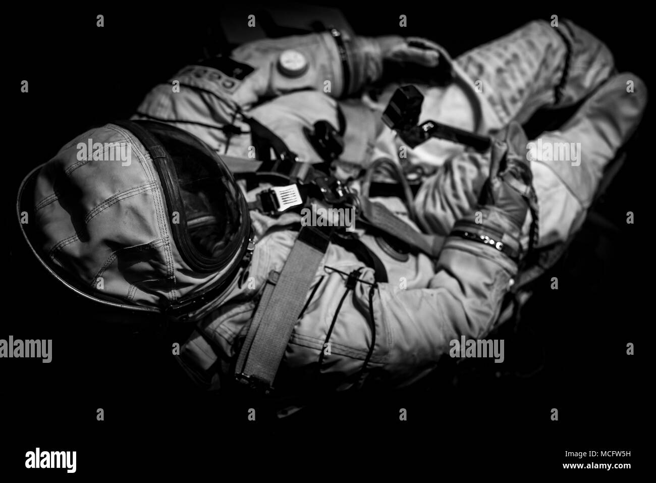 Spaceman suit hi-res stock photography and images - Alamy